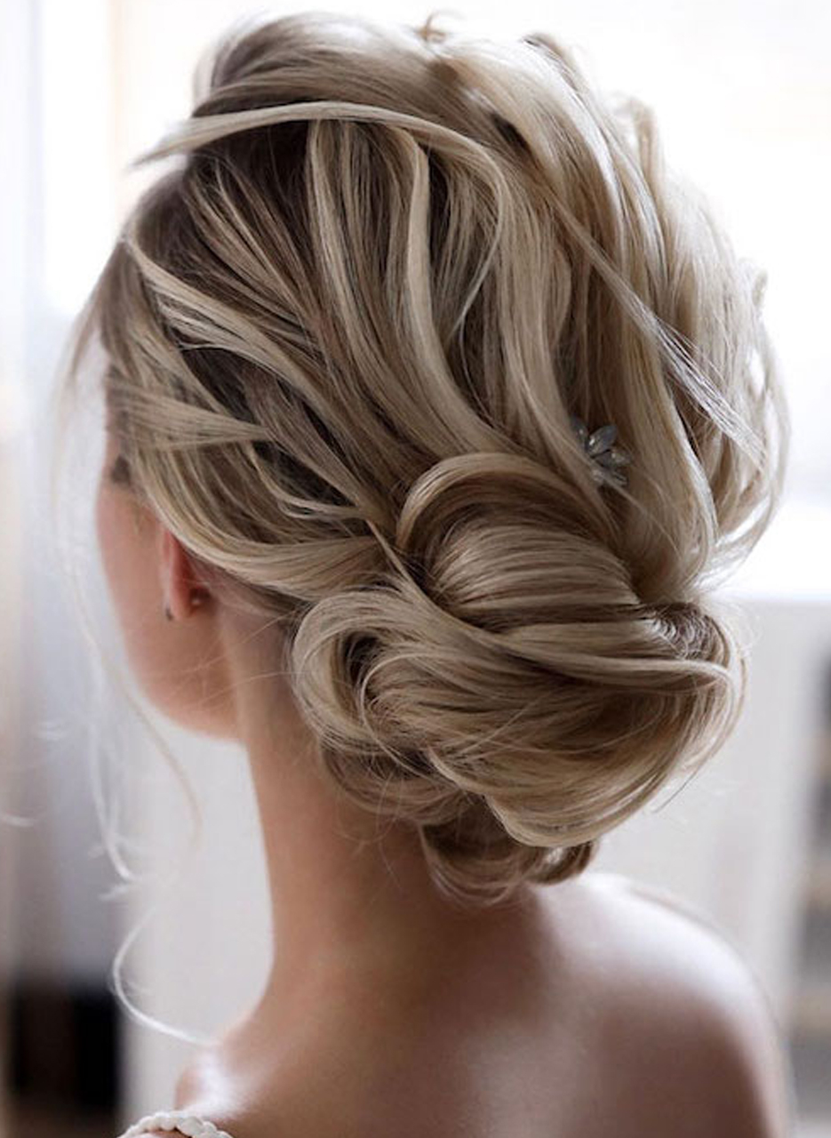 Coiffure mariage simple et chic : Conseils, idées, et inspirations ...