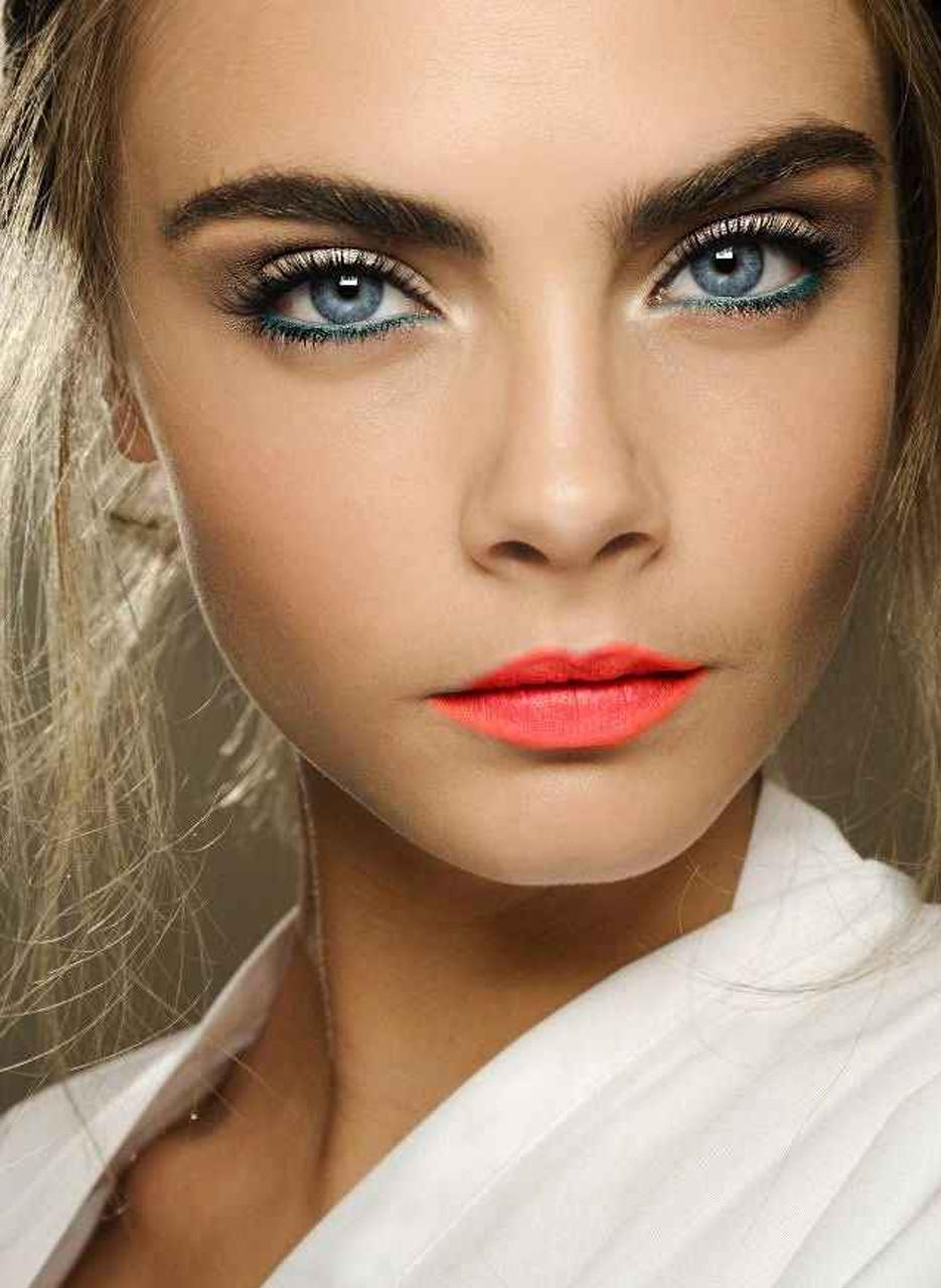 Maquillage Des Yeux Bleus